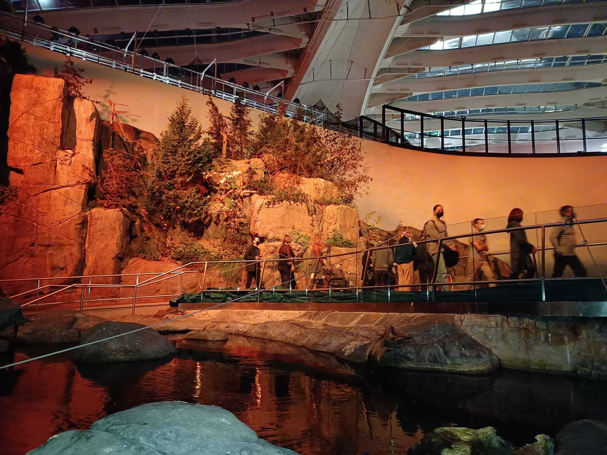 A Night of Research and observation at the Biodome ! – Mountain Lake PBS