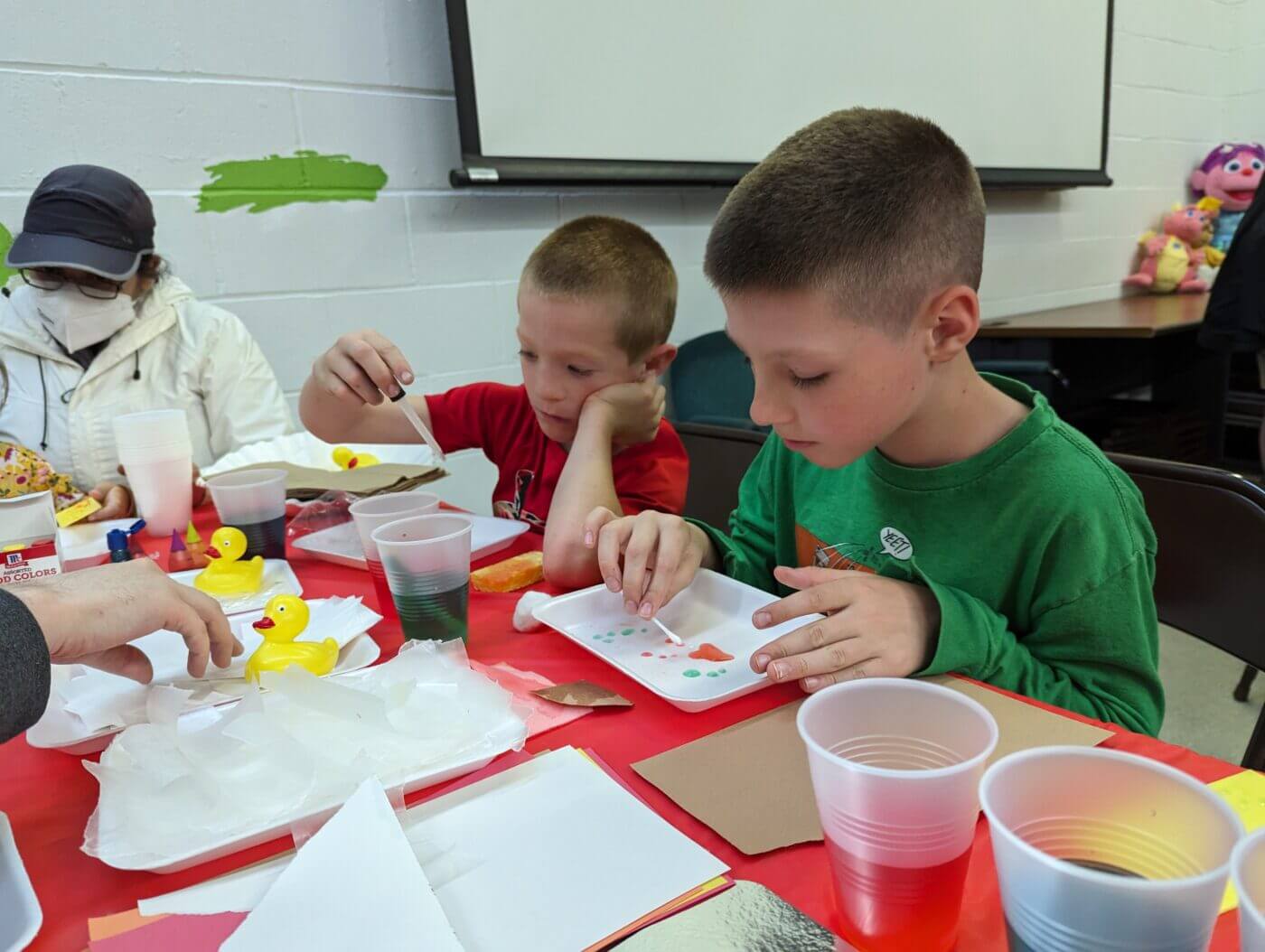 Wild Kratts | Mountain Lake Play Date – Mountain Lake PBS